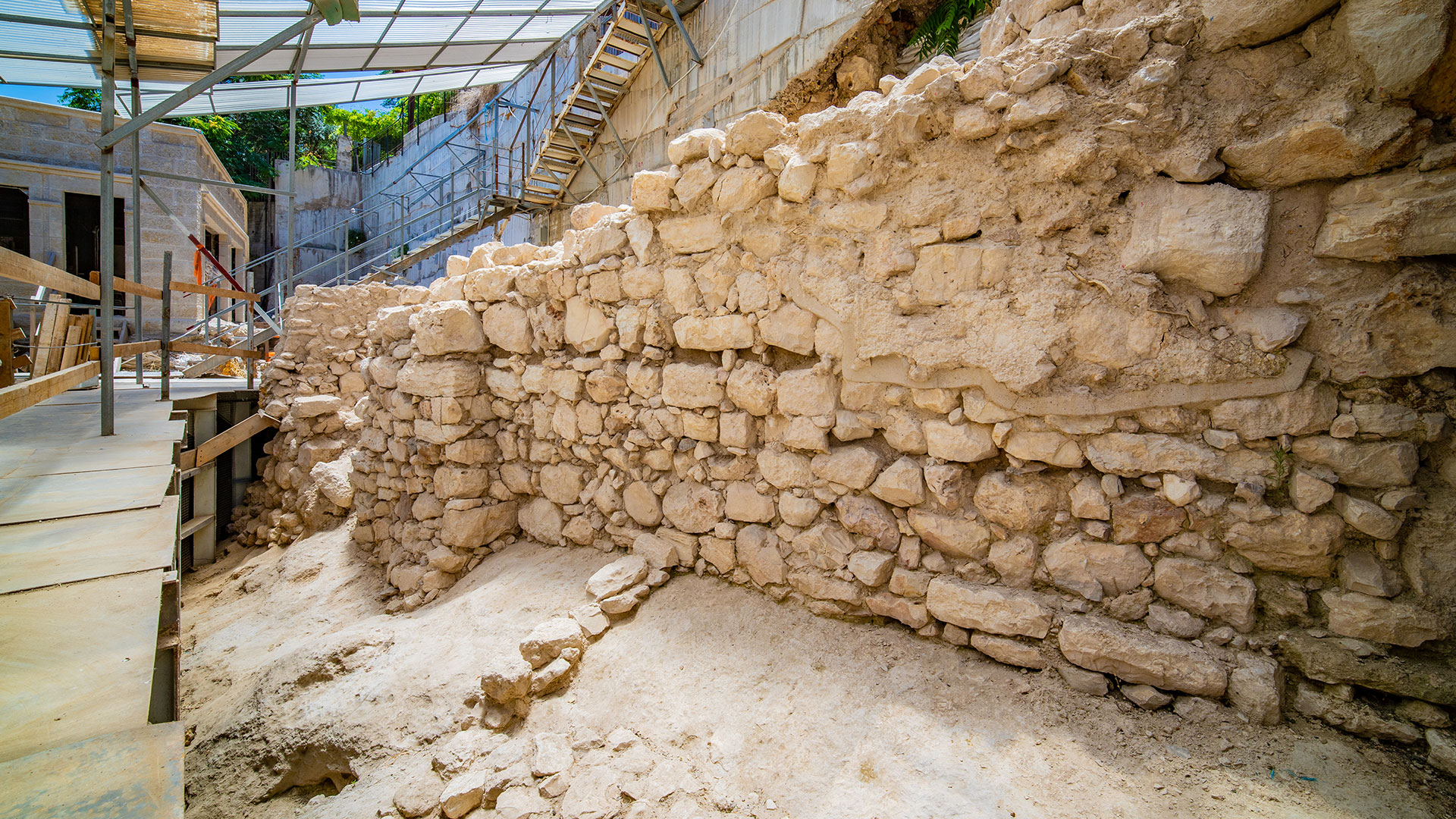 Archaeologists Uncover City Wall from First Temple Times that Protected ...