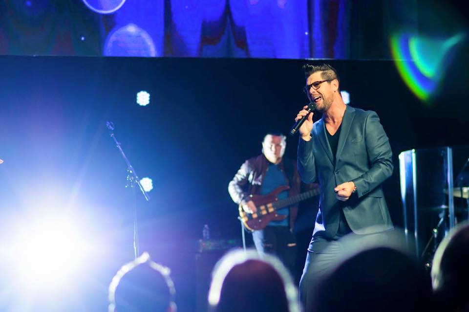 Gospel Singer Jason Crabb Performs New Song for Faithwire: 'When I Turn ...