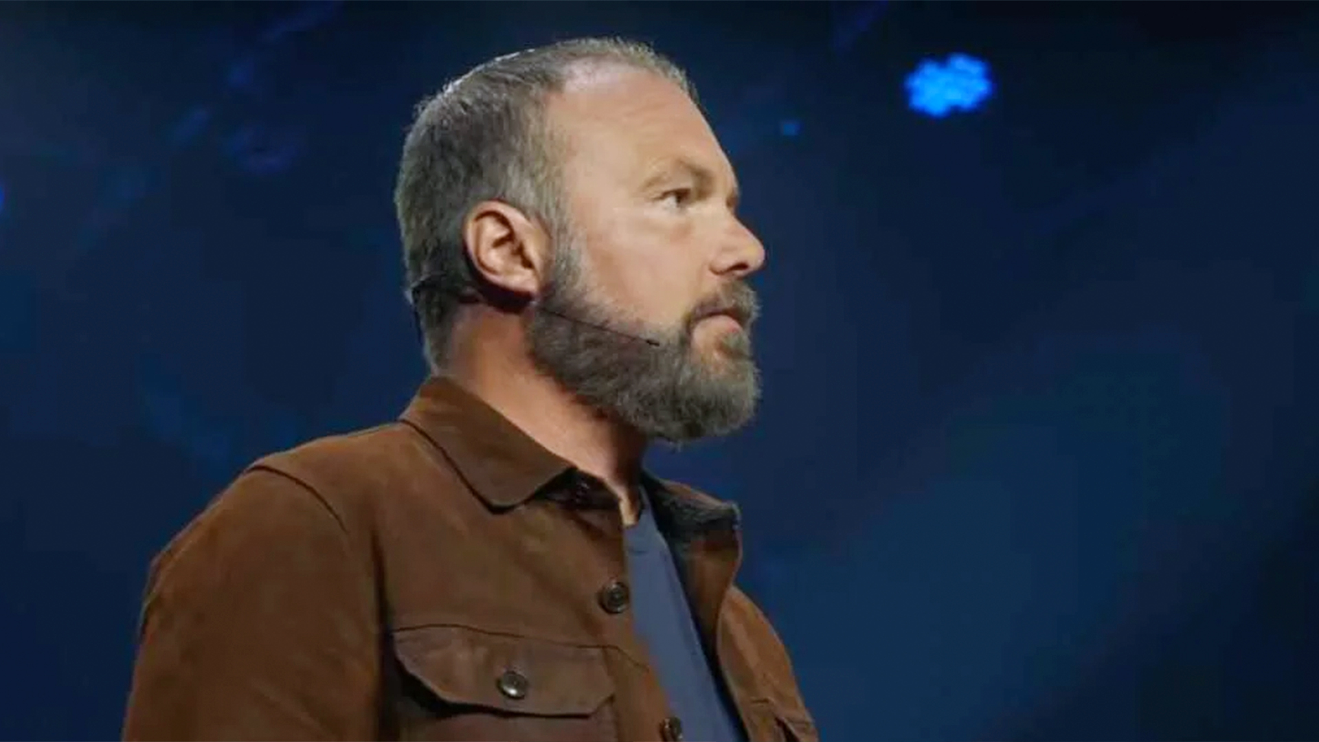 Mark Driscoll Kicked Out of Men's Conference for Rebuking 'Jezebel Spirit' at Event | CBN News