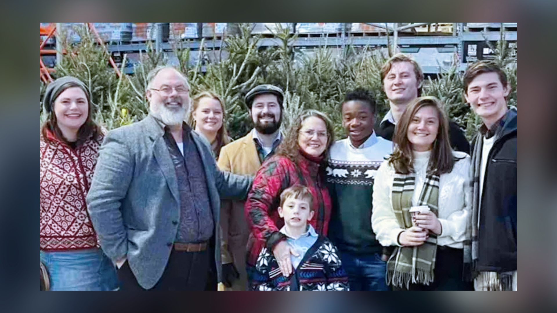 Tragic House Fire Kills Pastor & 2 Kids After He Tried to Save Their ...